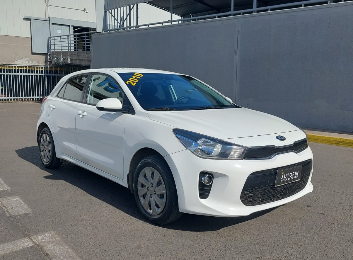 KIA MOTORS RIO 5 2019 - Andrade Automotriz